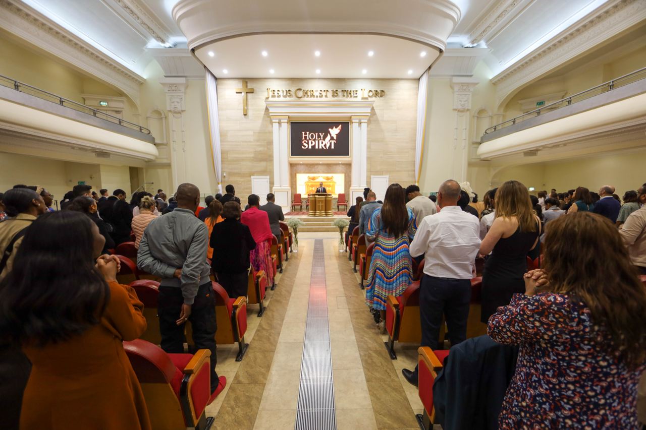 La celebración de matrimonios - UCKG Centro De Ayuda